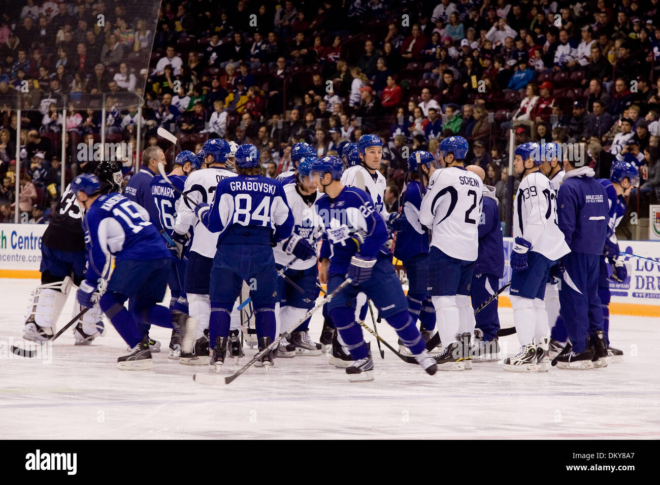 Toronto maple leafs hi-res stock photography and images - Alamy
