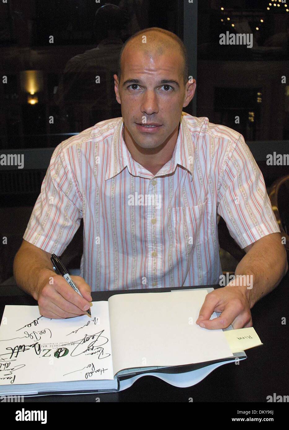 Jan. 1, 1980 - Los Angeles, CALIFORNIA, USA - K29415TR.BOOK SIGNING ...