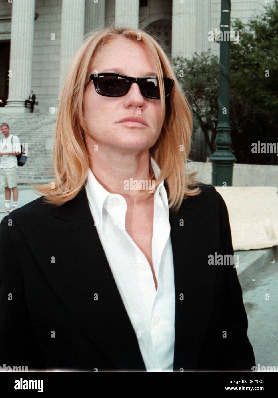 Sept. 11, 2000 - Manhattan, New York, U.S - 09/11/00 - Actress Ellen ...