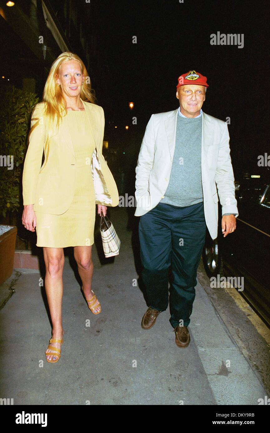 Feb. 6, 2001 - London, Great Britain - ©JACK LUDLAM 11 02 06.NIKKI ...