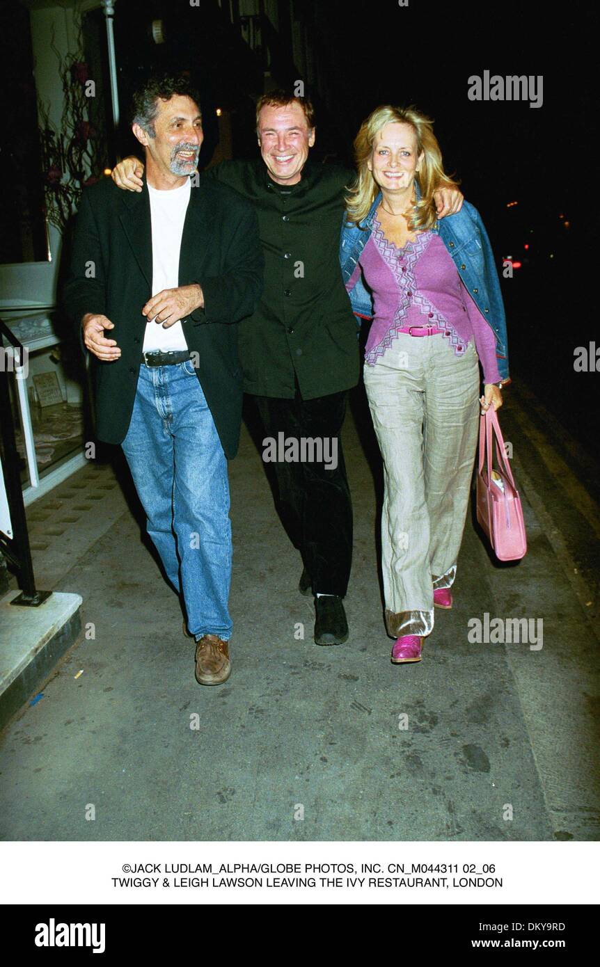 Feb. 6, 2001 - London, Great Britain - ©JACK LUDLAM 02 06.TWIGGY ...