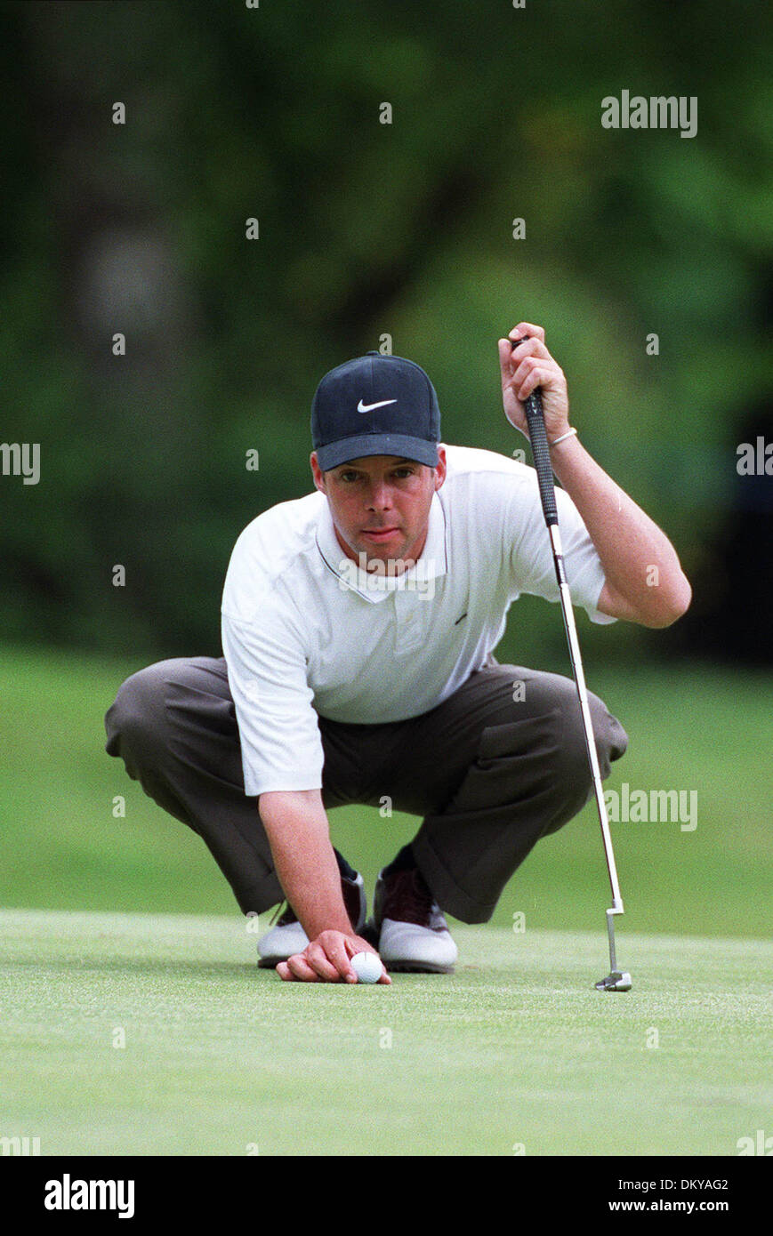 Wentworth pga dean robertson hi-res stock photography and images - Alamy