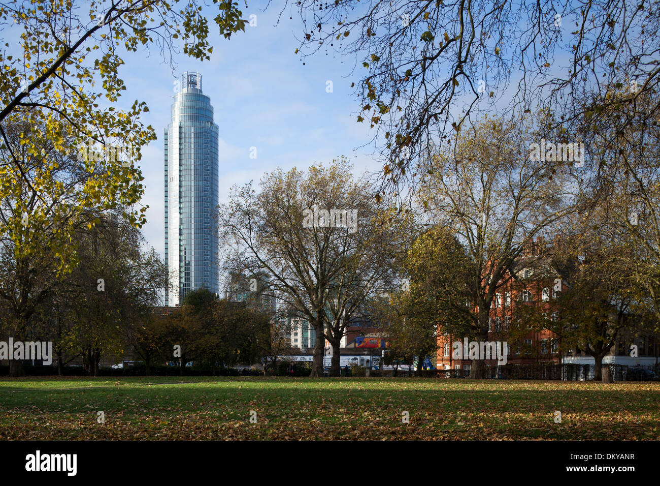 St George Wharf Tower, London, United Kingdom. Architect: Barton ...