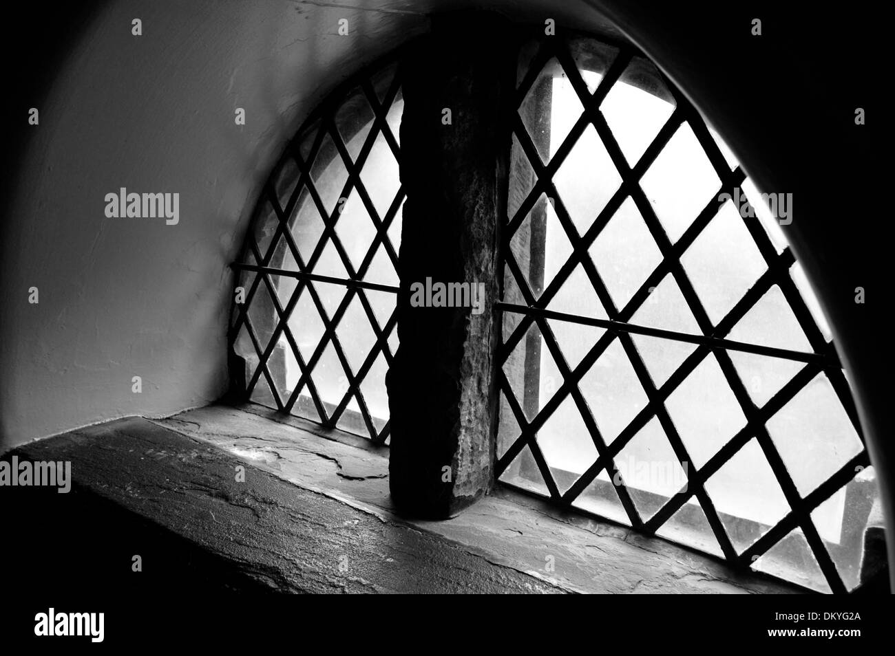 A WINDOW TO ANOTHER WORLD Stock Photo - Alamy