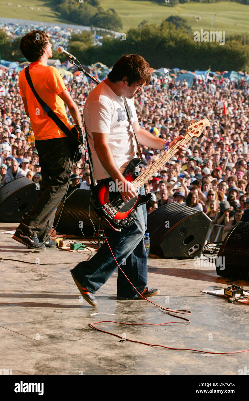 Snow patrol band lightbody hi-res stock photography and images - Alamy