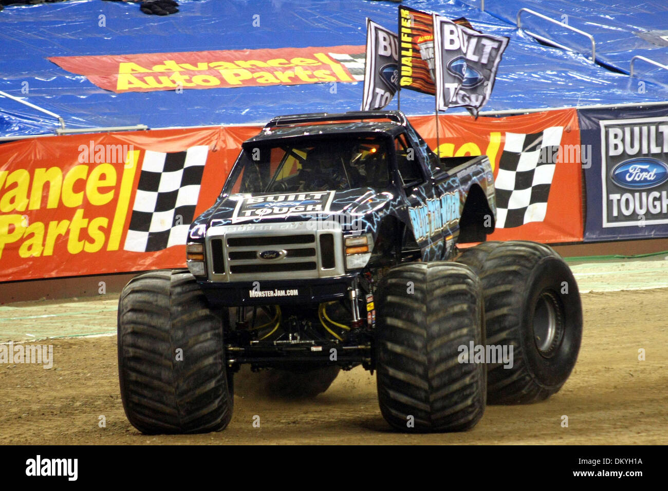 Blue thunder racing hi-res stock photography and images - Alamy