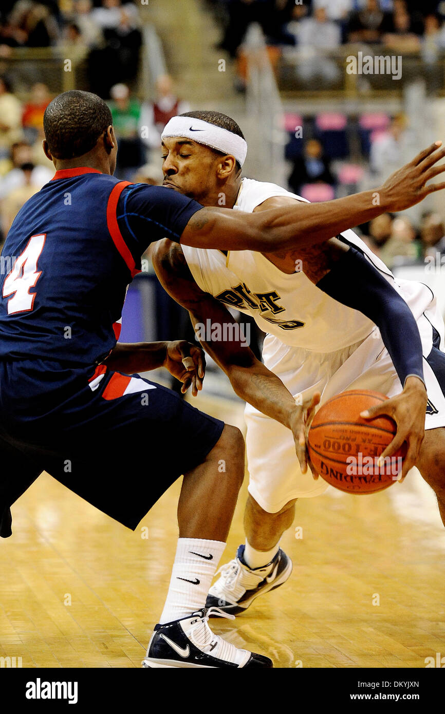 Feb. 08, 2010 - Pittsburgh, PA, U.S - 8 February 2010: University of ...