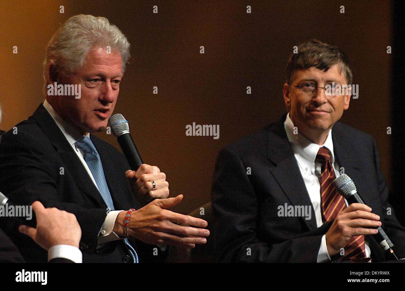 Bill gates global health summit hi-res stock photography and images - Alamy