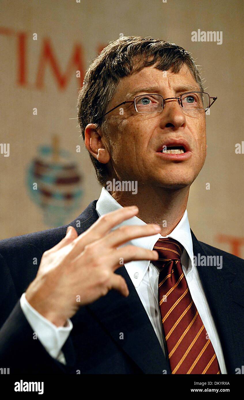Sept. 18, 2002 - New York, NEW YORK - BILL GATES AS CO-FOUNDER OF THE ...