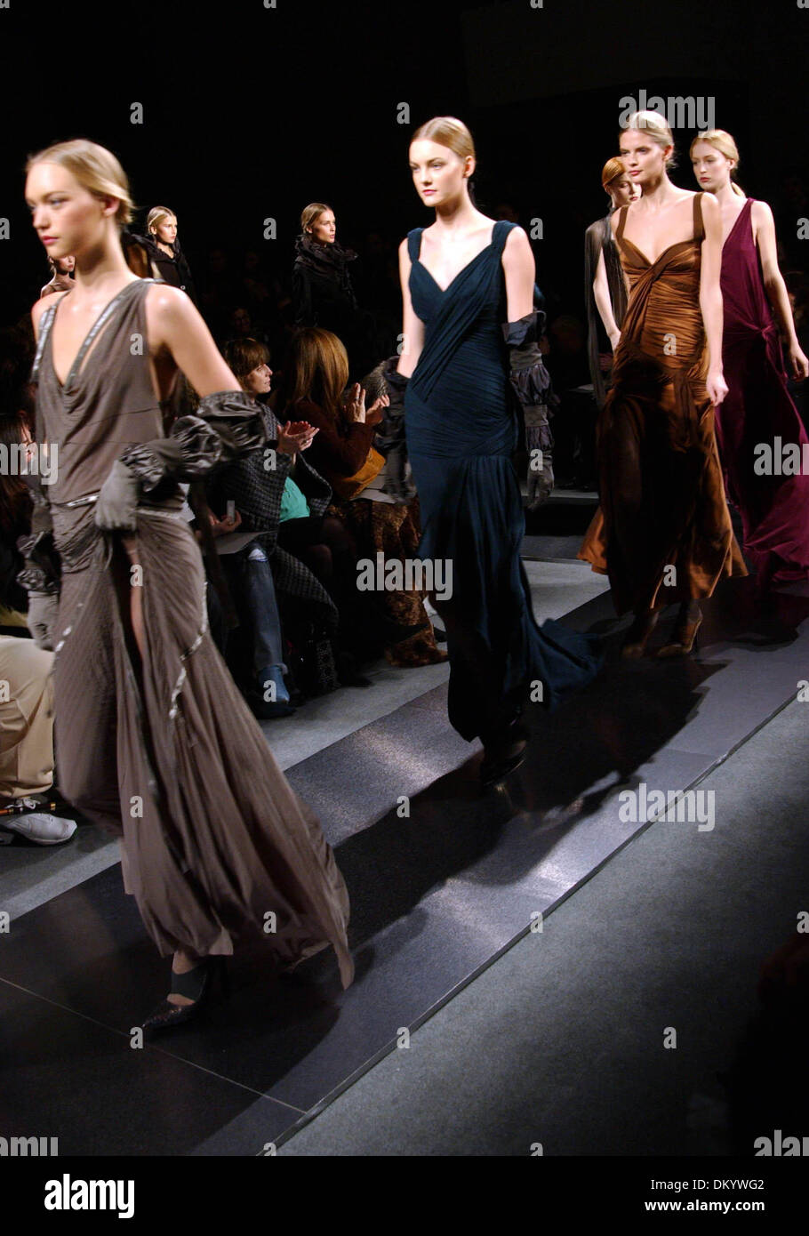 Model fall 2001 hi-res stock photography and images - Alamy