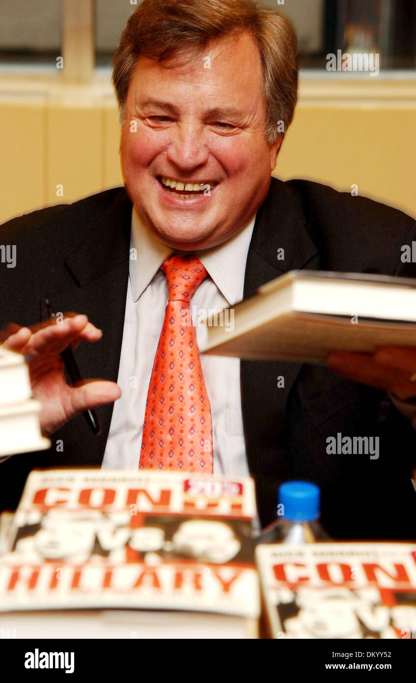 Mar. 3, 2002 - New York, NEW YORK - Dick Morris and wife, Eileen McGann ...