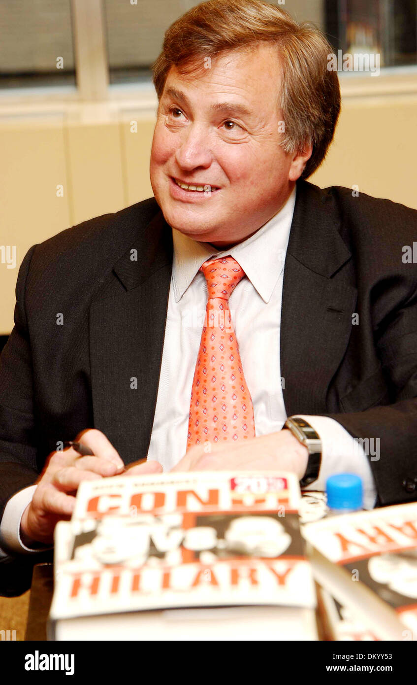 Mar. 3, 2002 - New York, NEW YORK - Dick Morris and wife, Eileen McGann ...