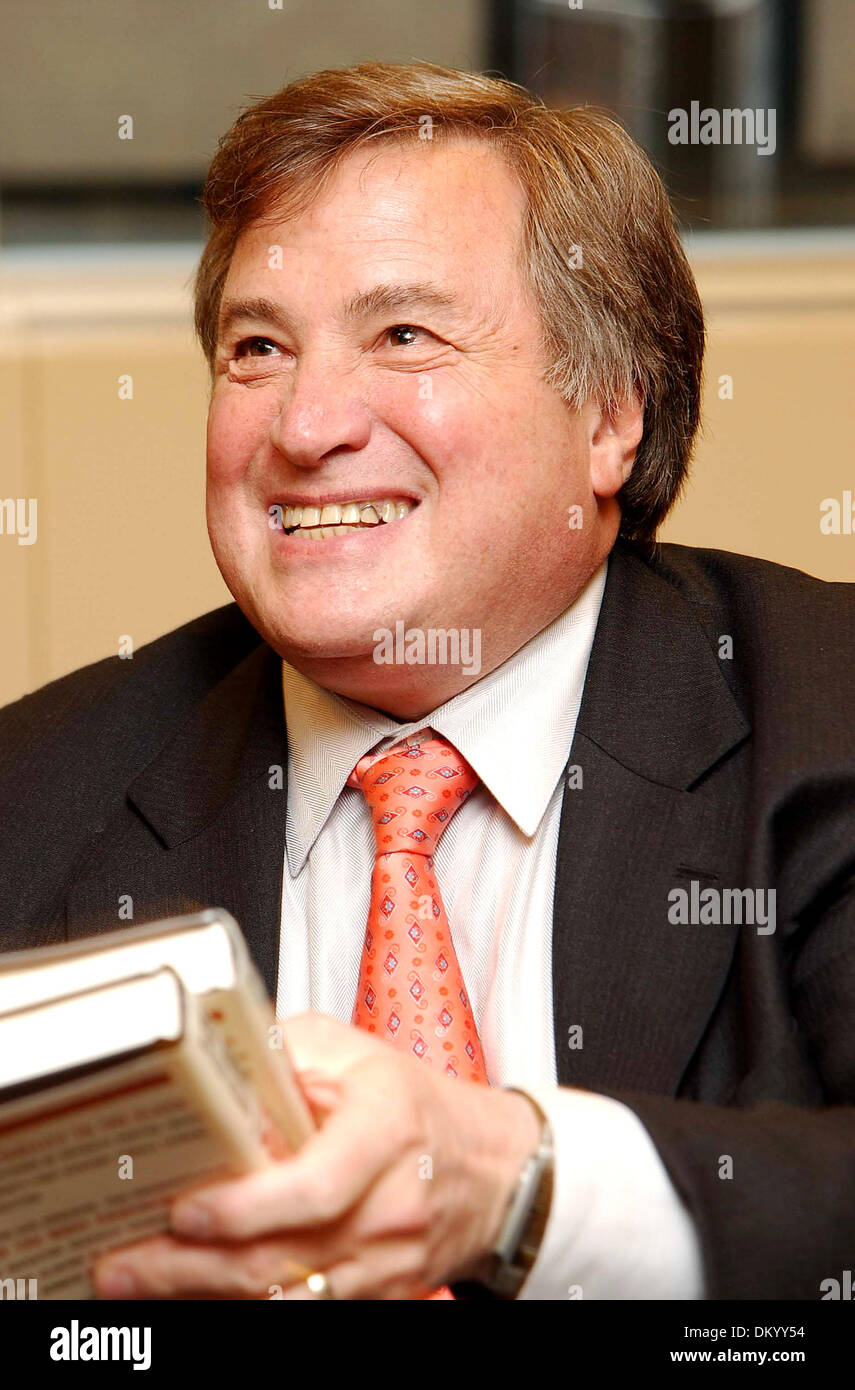 Mar. 3, 2002 - New York, NEW YORK - Dick Morris and wife, Eileen McGann ...