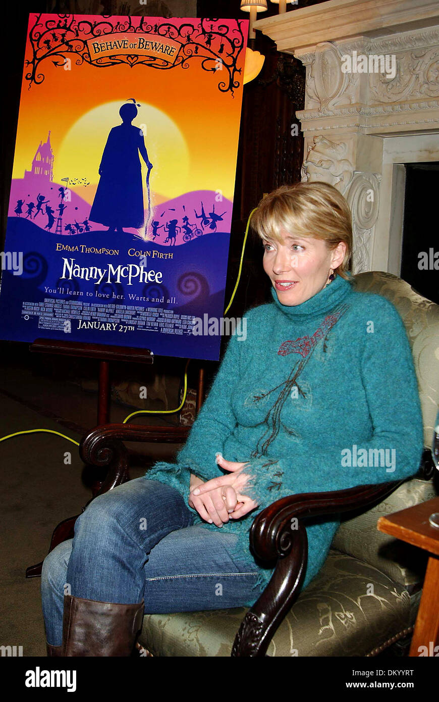 June 17, 2002 - New York, NEW YORK - EMMA THOMPSON READS ''NURSE ...