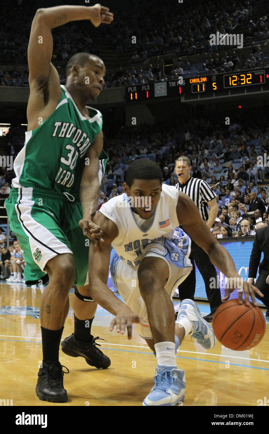 Thundering past hi-res stock photography and images - Alamy