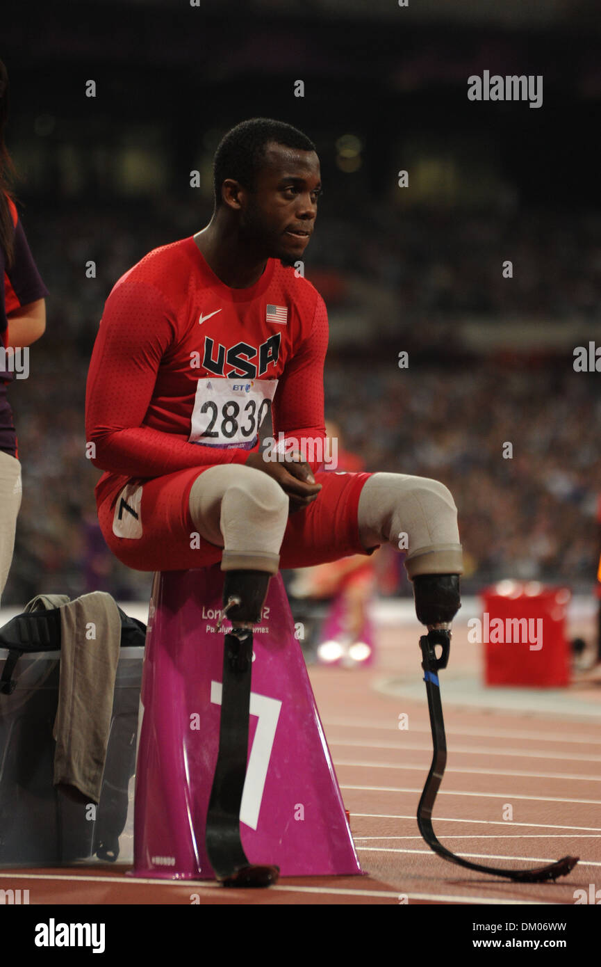 Blake Leeper (USA) prepares himself before start of race Men's 400m T44 ...