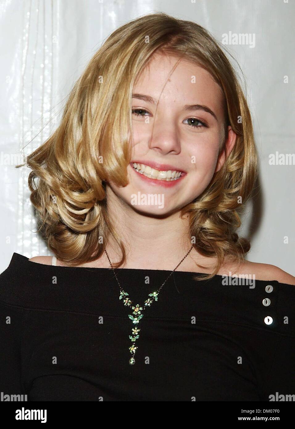 May 7, 2001 - K40893AR.NEW YORK PREMIERE OF '' THE WOODSMAN '' AT THE ...