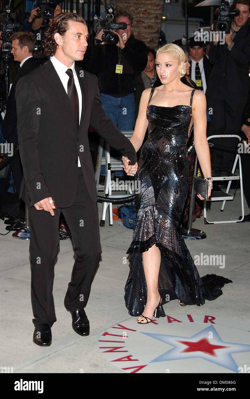 Gavin rossdale gwen stefani vanity hi-res stock photography and images ...