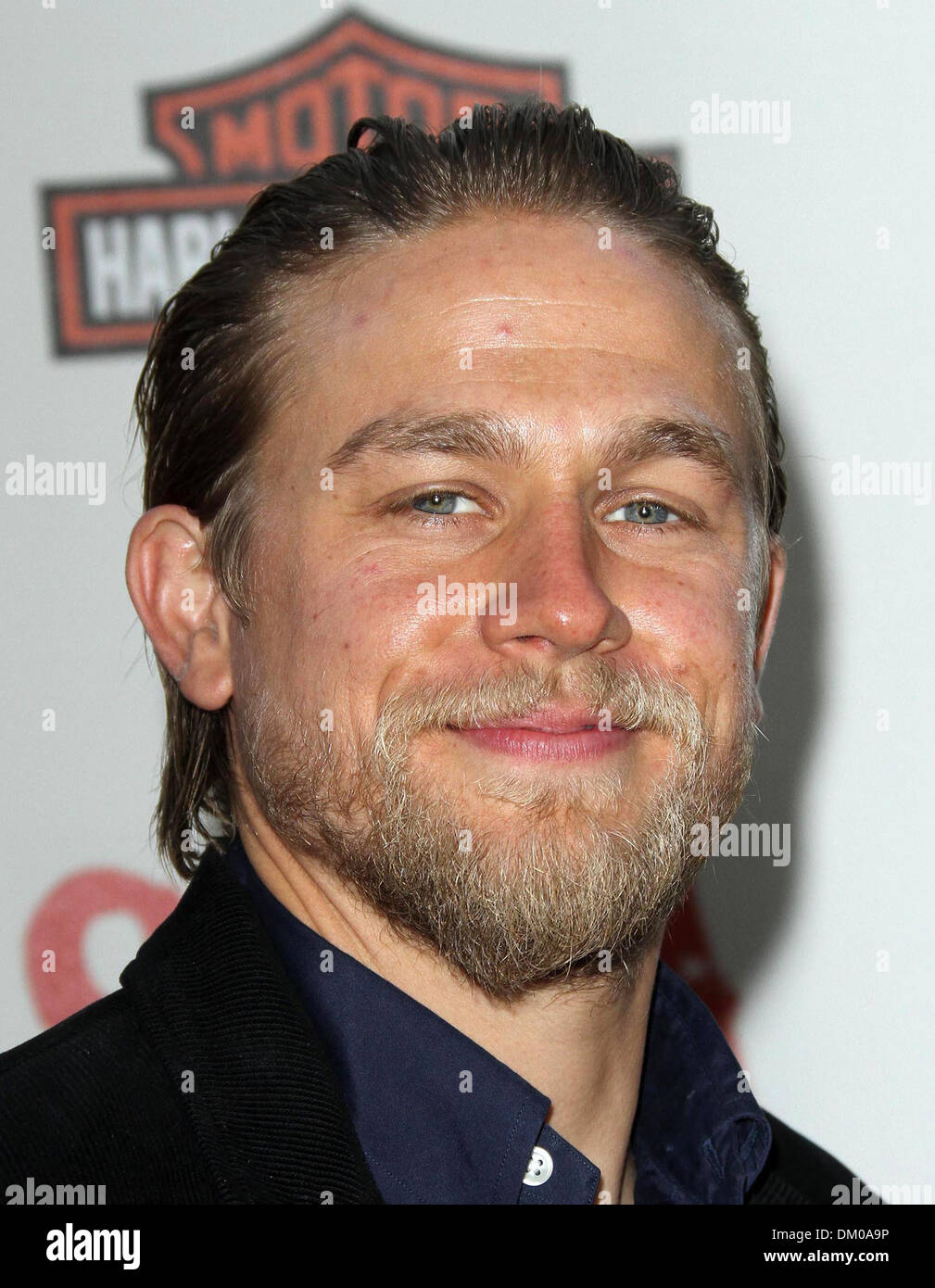 Charlie hunnam hi-res stock photography and images - Alamy