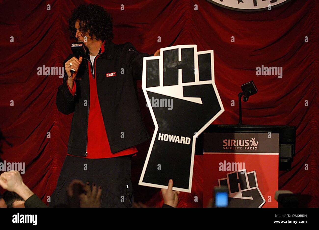 Nov. 1, 2002 - K46266AR.HOWARD STERN.HOWARD STERN CELEBRATES HIS LAST ...