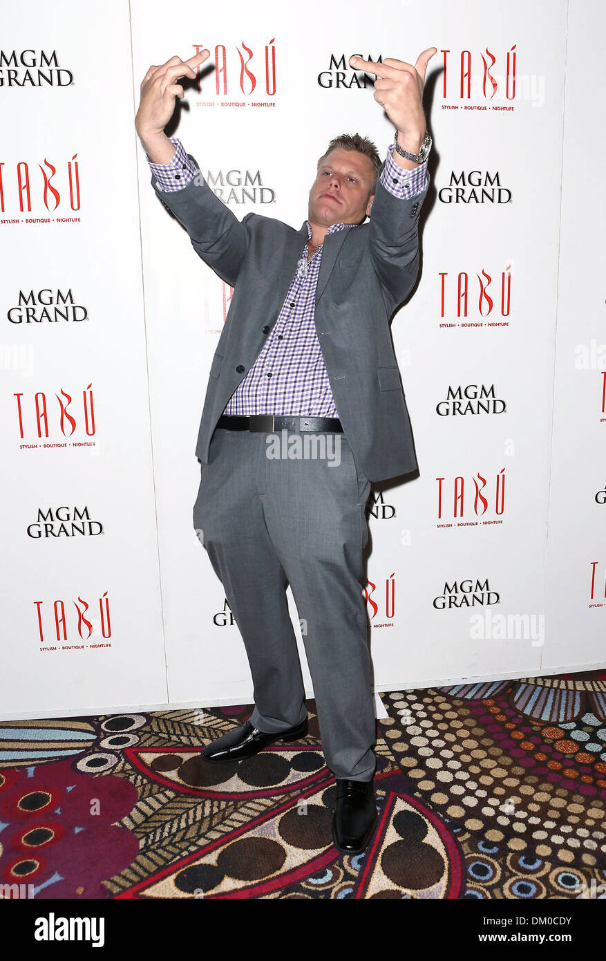 Alex Solowitz "She Wants Me" Cast Celebrates DVD Release at TABU ...