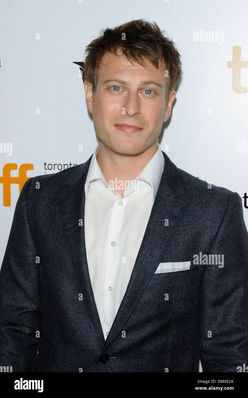 Noah segan hi-res stock photography and images - Alamy