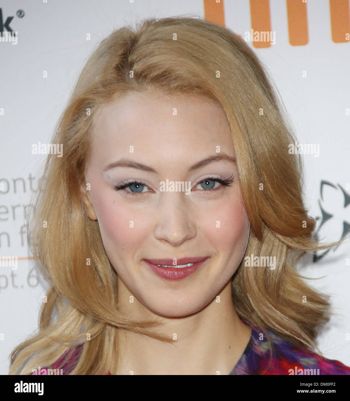 Sarah Gadon Jason Reitman's All-Star Cast Live Table Read of Alan Ball ...