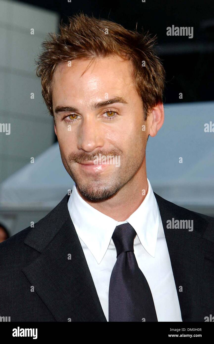 Dec. 31, 2001 - K444473AR.'' THE GREAT RAID '' SPECIAL SCREENING AT THE ...