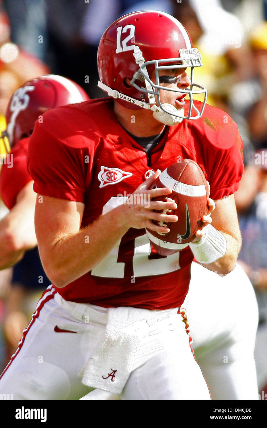 University of alabama bryant denny hi-res stock photography and images ...