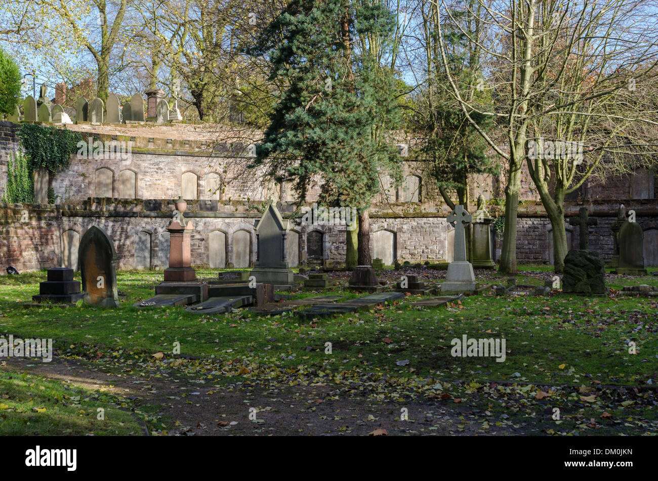 Cemetery birmingham brookfields hi-res stock photography and images - Alamy