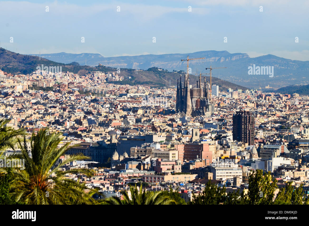 Famous buildings barcelona hi-res stock photography and images - Alamy