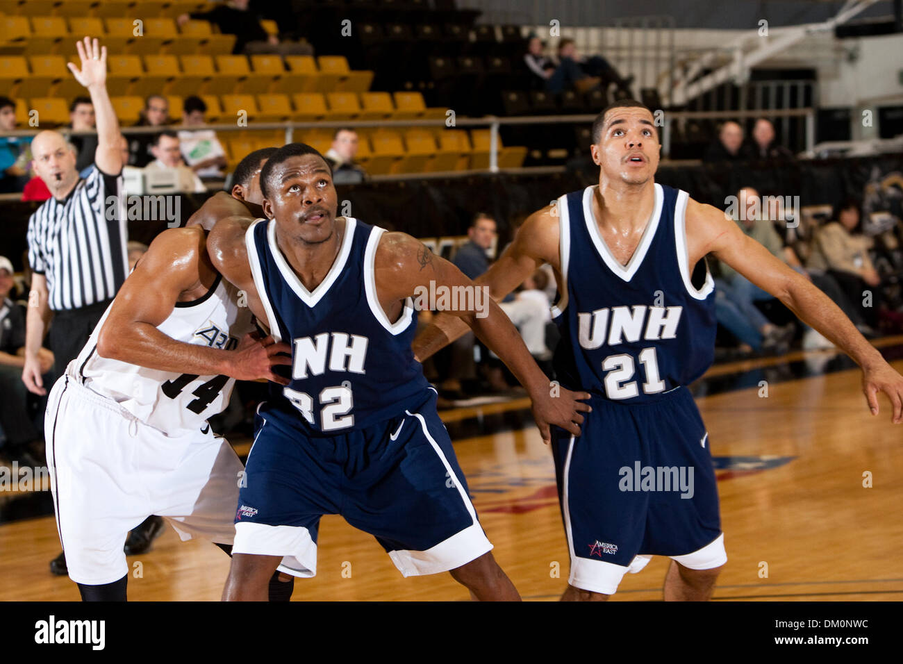 S 32 46 21 hi-res stock photography and images - Alamy