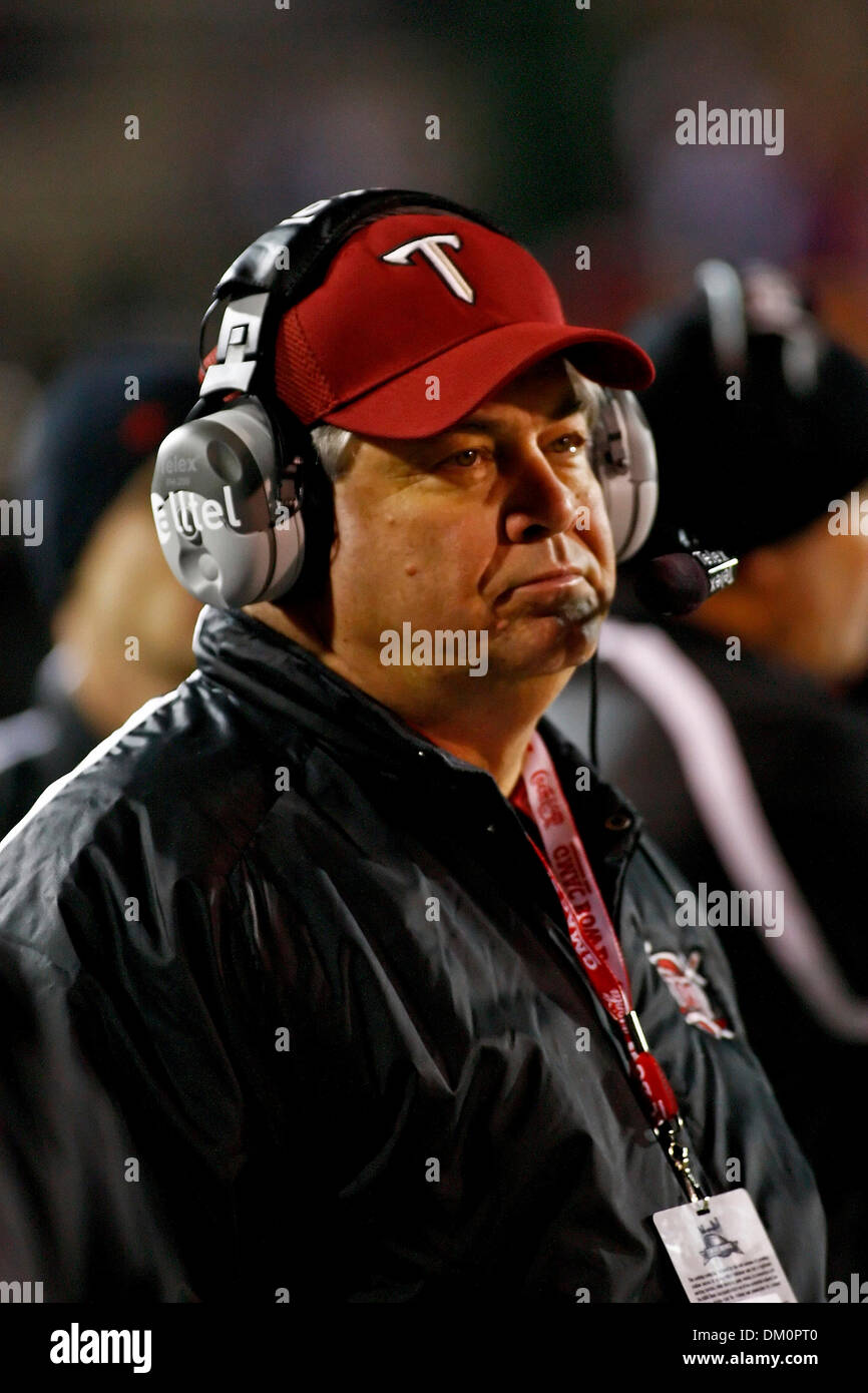 Jan. 06, 2010 - Mobile, Alabama, U.S - 06January2010: Troy Coach Larry ...