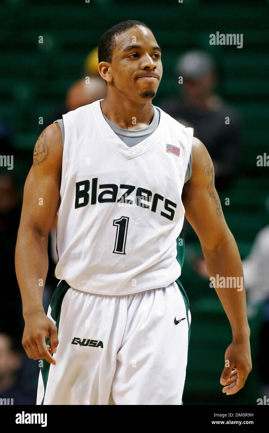 Jan. 20, 2010 - Birmingham, Alabama, U.S - 20 January 2010: UAB guard ...