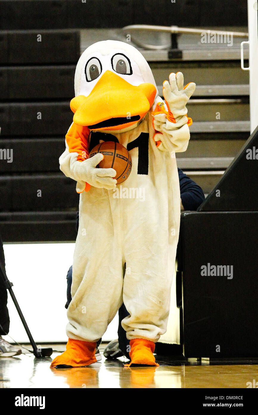 Army mascot hi-res stock photography and images - Alamy