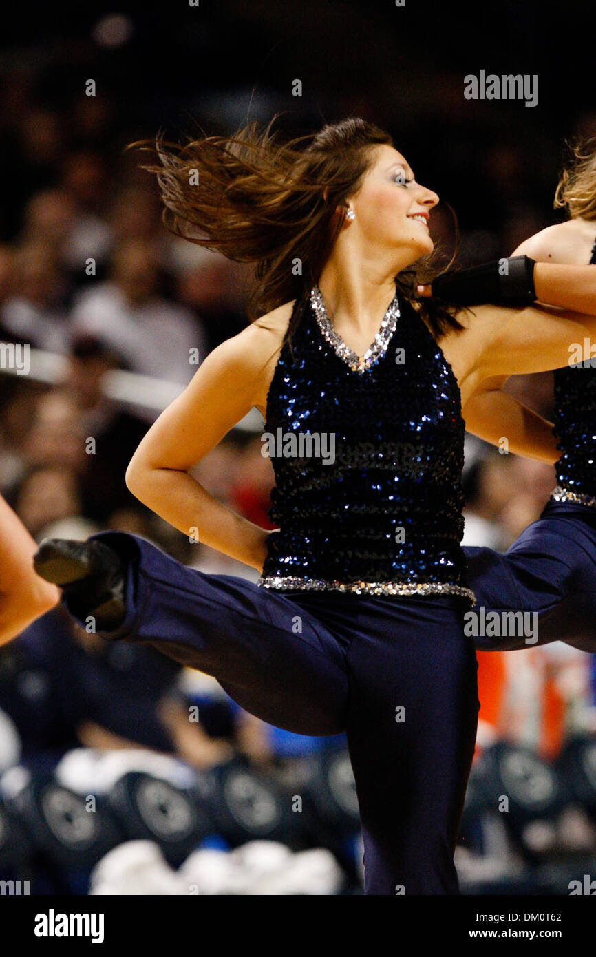 Penn State Cheerleaders Stock Photos & Penn State Cheerleaders Stock ...