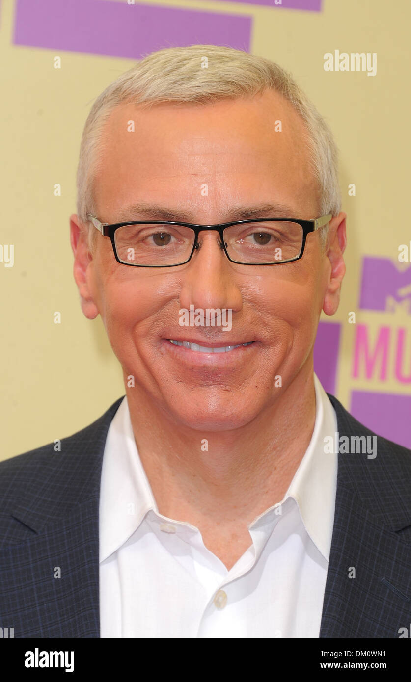 Dr Drew Pinsky 2012 MTV Video Music Awards held at Staples Center ...