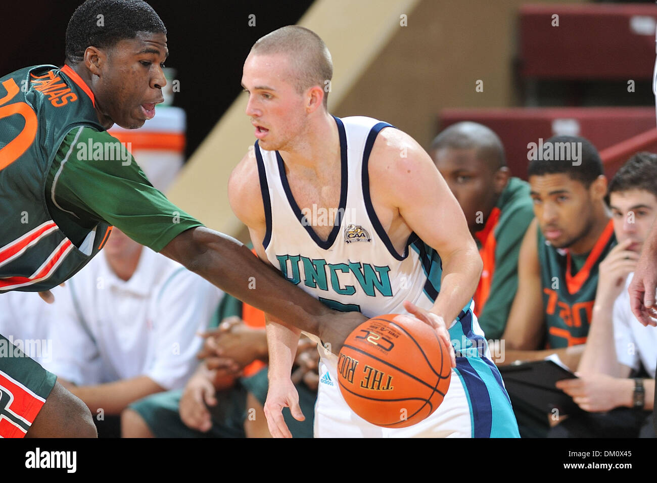 Nov. 20, 2009 - Charleston, SC, U.S - 20 November 2009: Adrian Thomas ...