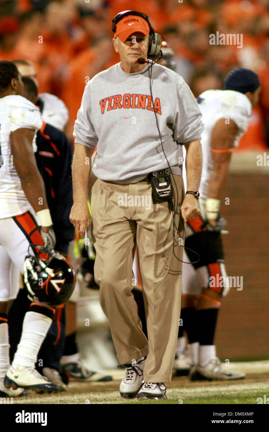 Virginia head coach al groh hi-res stock photography and images - Alamy