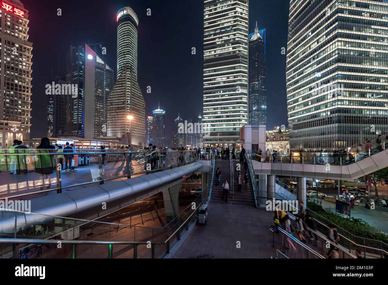 Walkway pudong shanghai china hi-res stock photography and images - Alamy