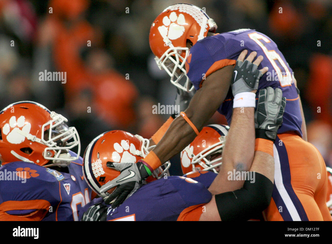 Dec. 27, 2009 - Nashville, Tennessee, U.S - 27 December 2009: Clemson ...