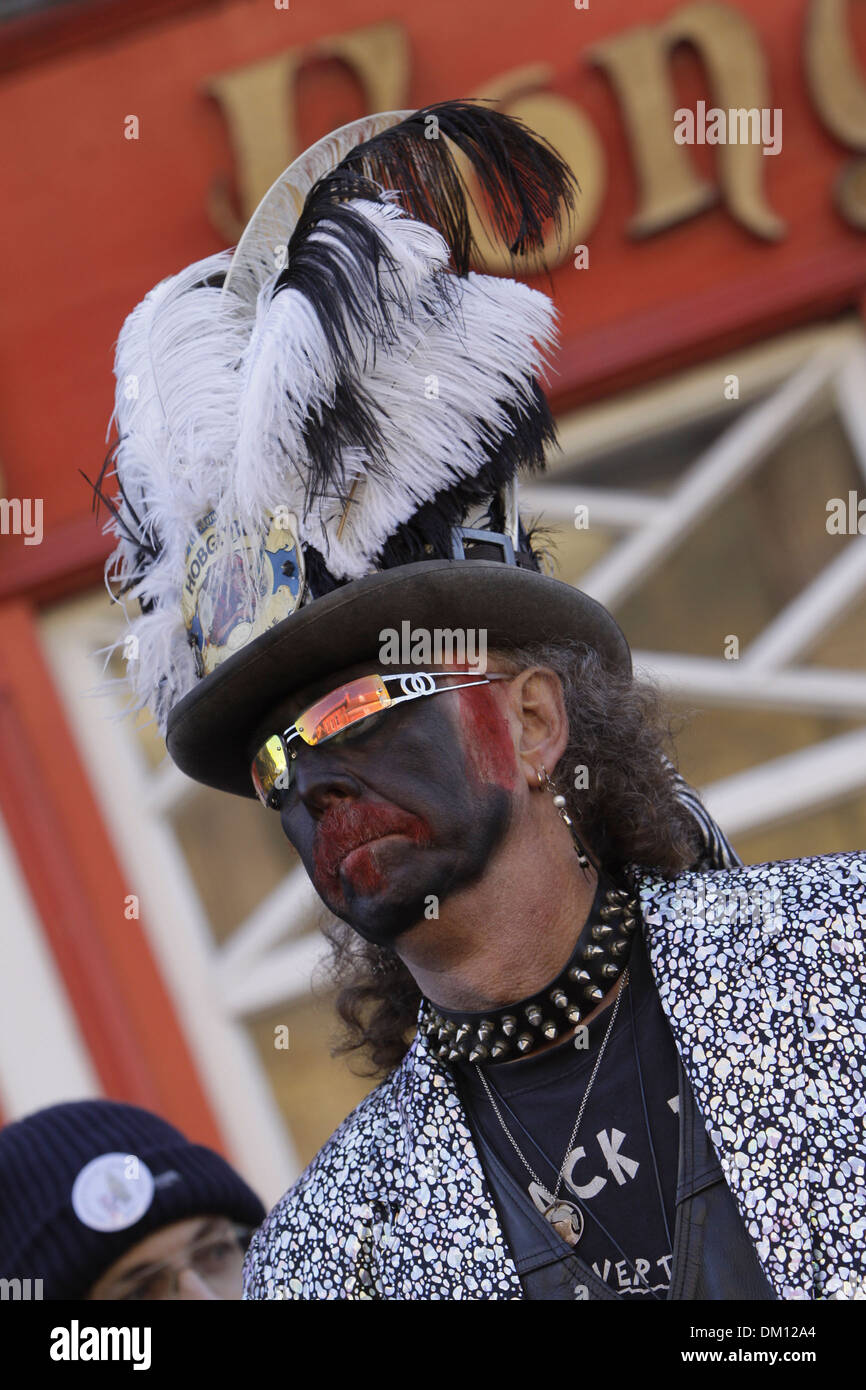 The Black Pig Borders Morris Men perform at the Whittlesey Straw Bear ...