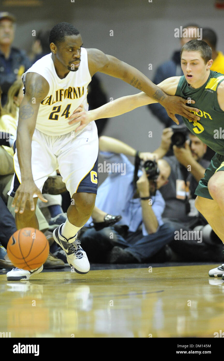 S 3 24 57 hi-res stock photography and images - Alamy