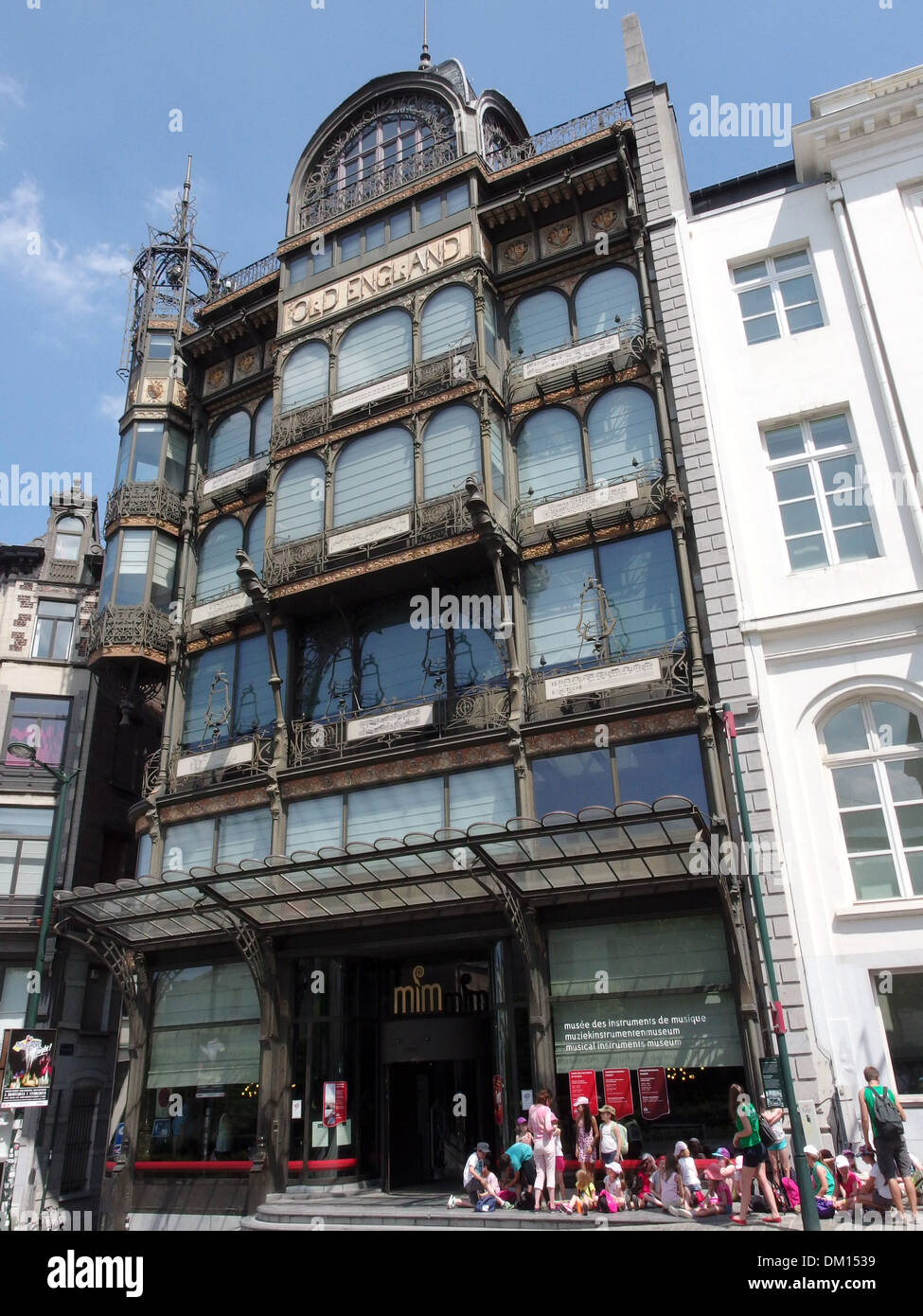 Former old england department store hi-res stock photography and images ...