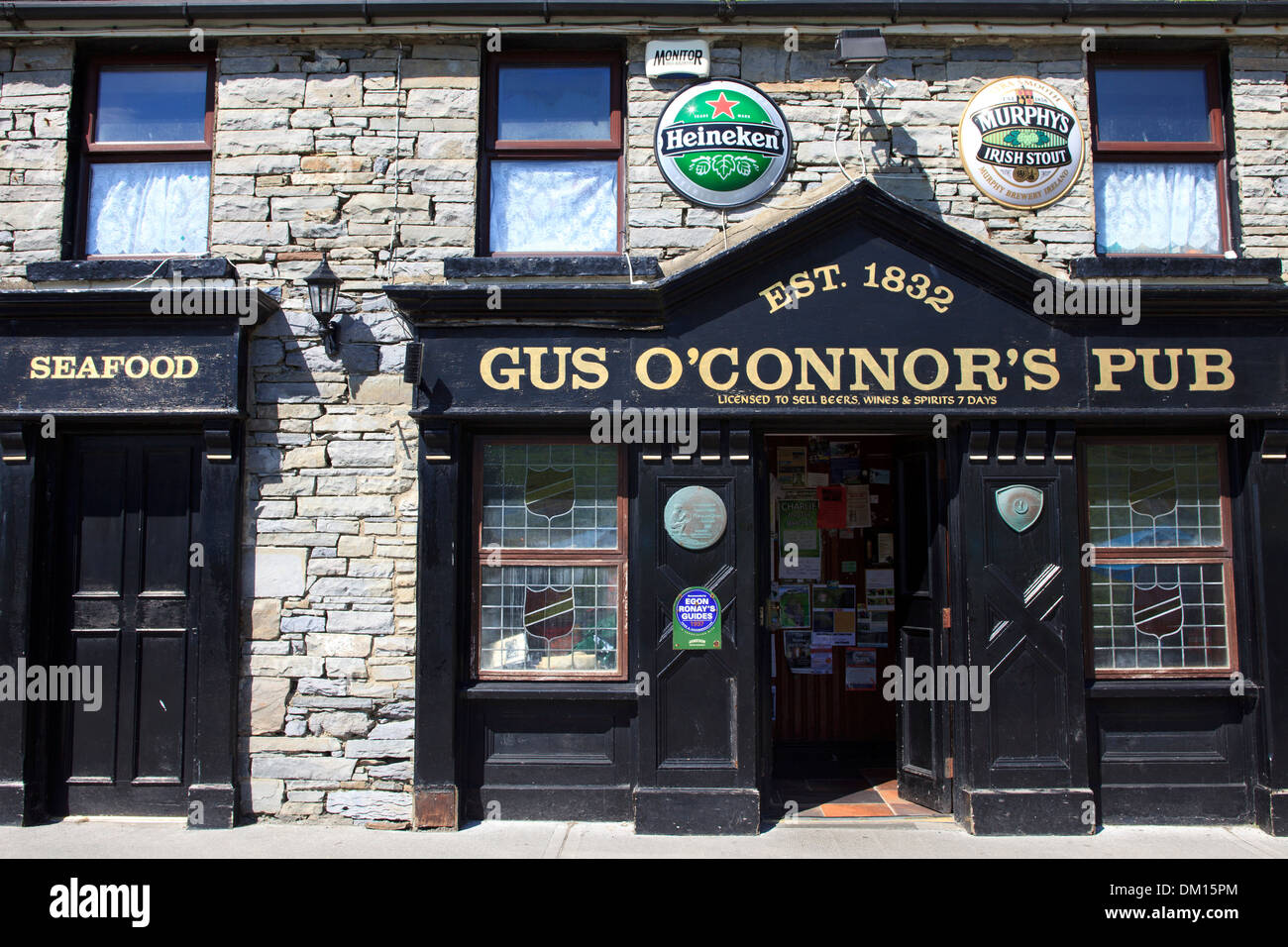 Ireland, Co. Clare, Doolin, Gus O' Connor' s Pub Stock Photo - Alamy