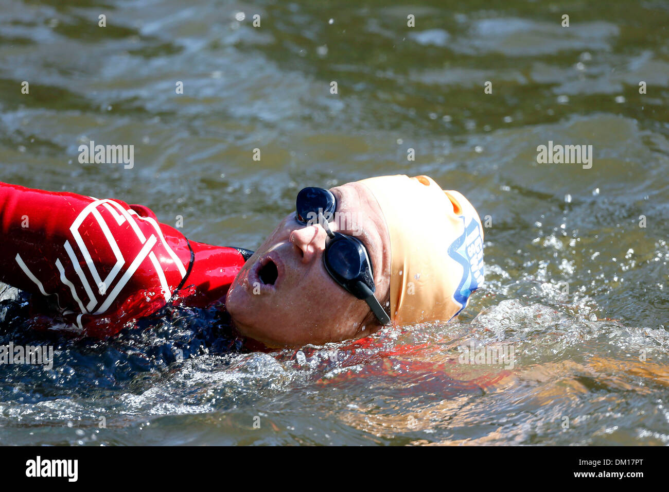 Princess Maxima of Netherlands takes part in Amsterdam City Swim ...