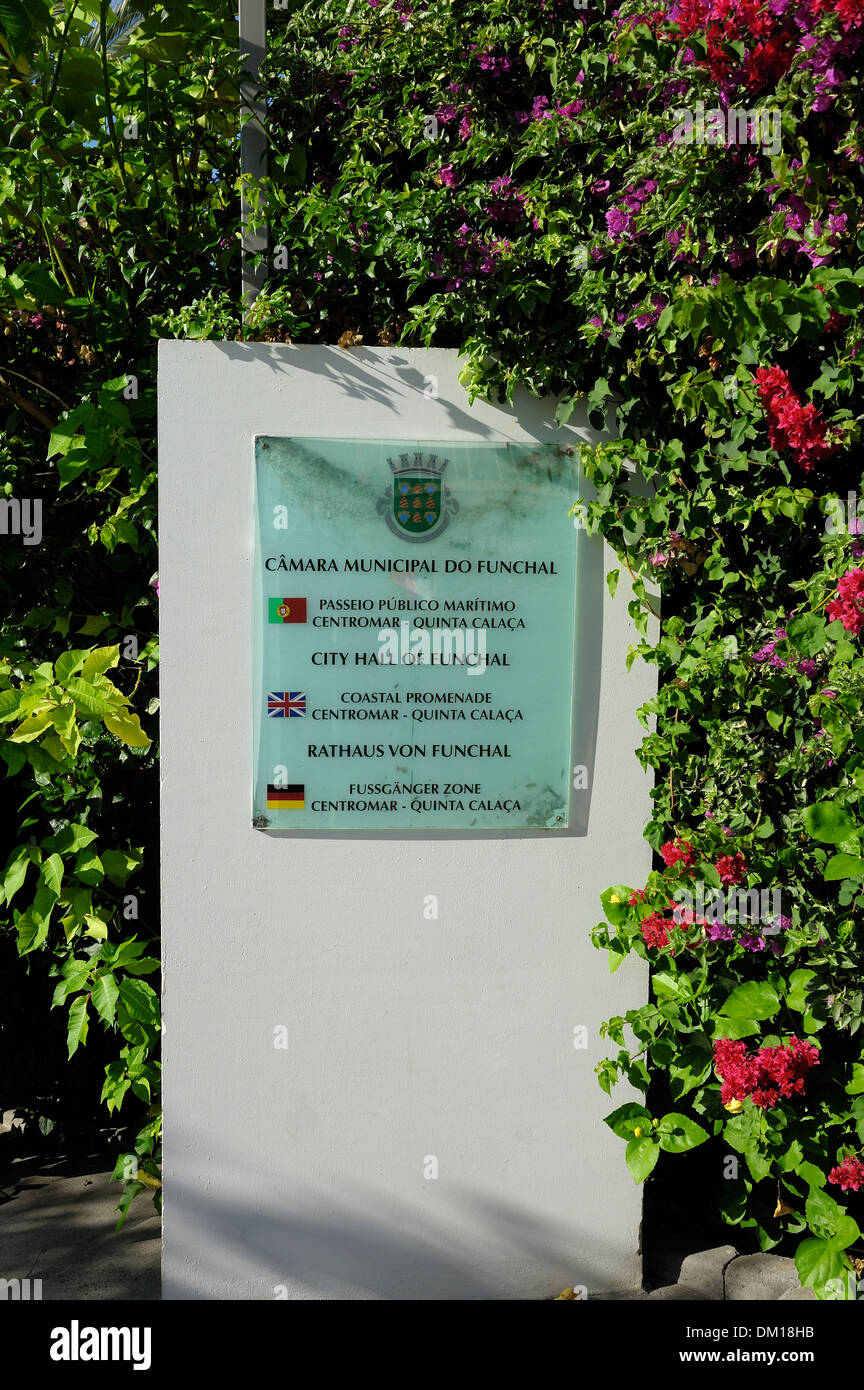 Funchal Madeira.Coastal promenade walk sign Stock Photo - Alamy