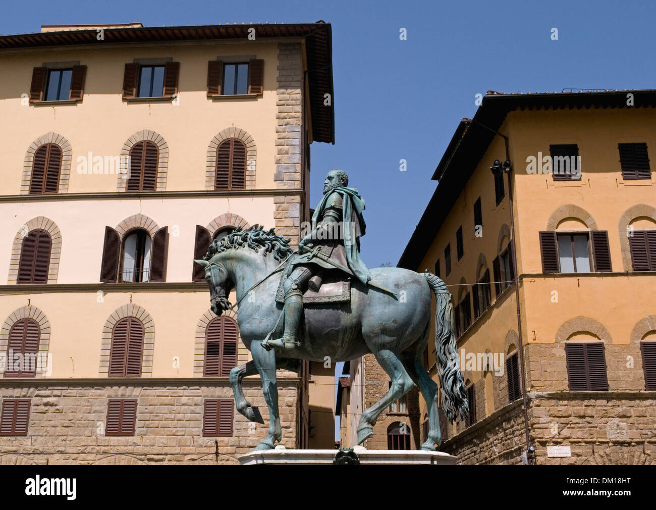 Medici florence statue hi-res stock photography and images - Alamy