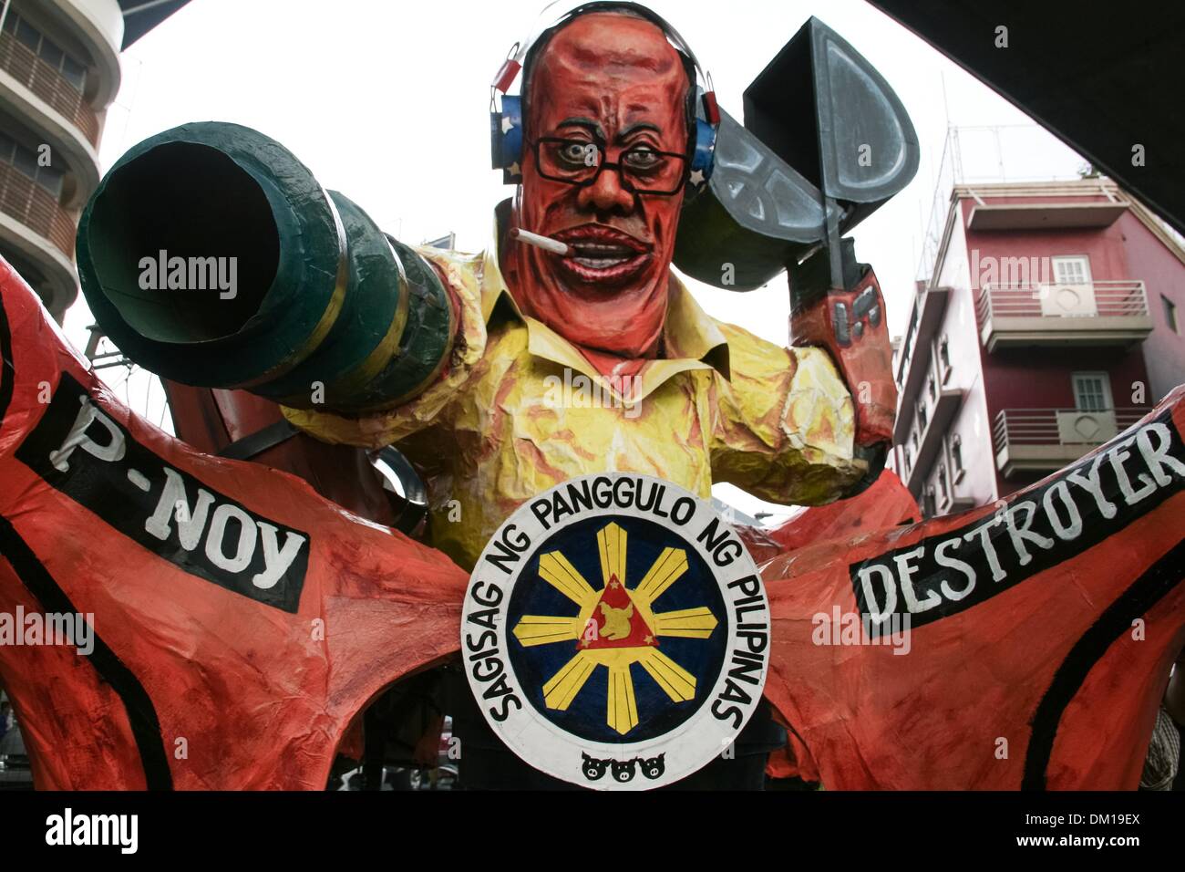 Manila, Philippines. 10th Dec, 2013. An effigy of President Aquino III ...