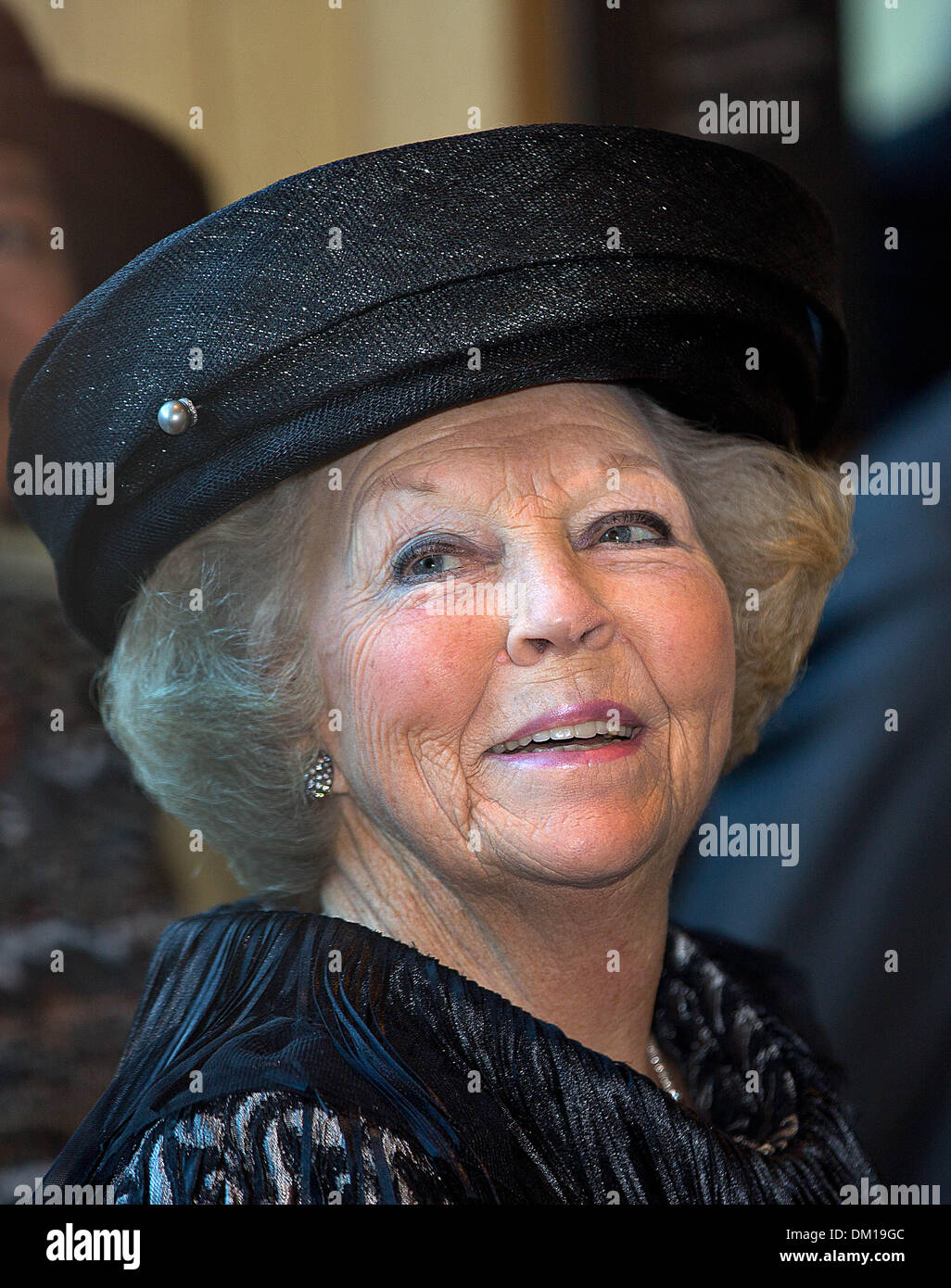 Arnheim, Netherlands. 10th December 2013. Dutch Princess Beatrix at the ...